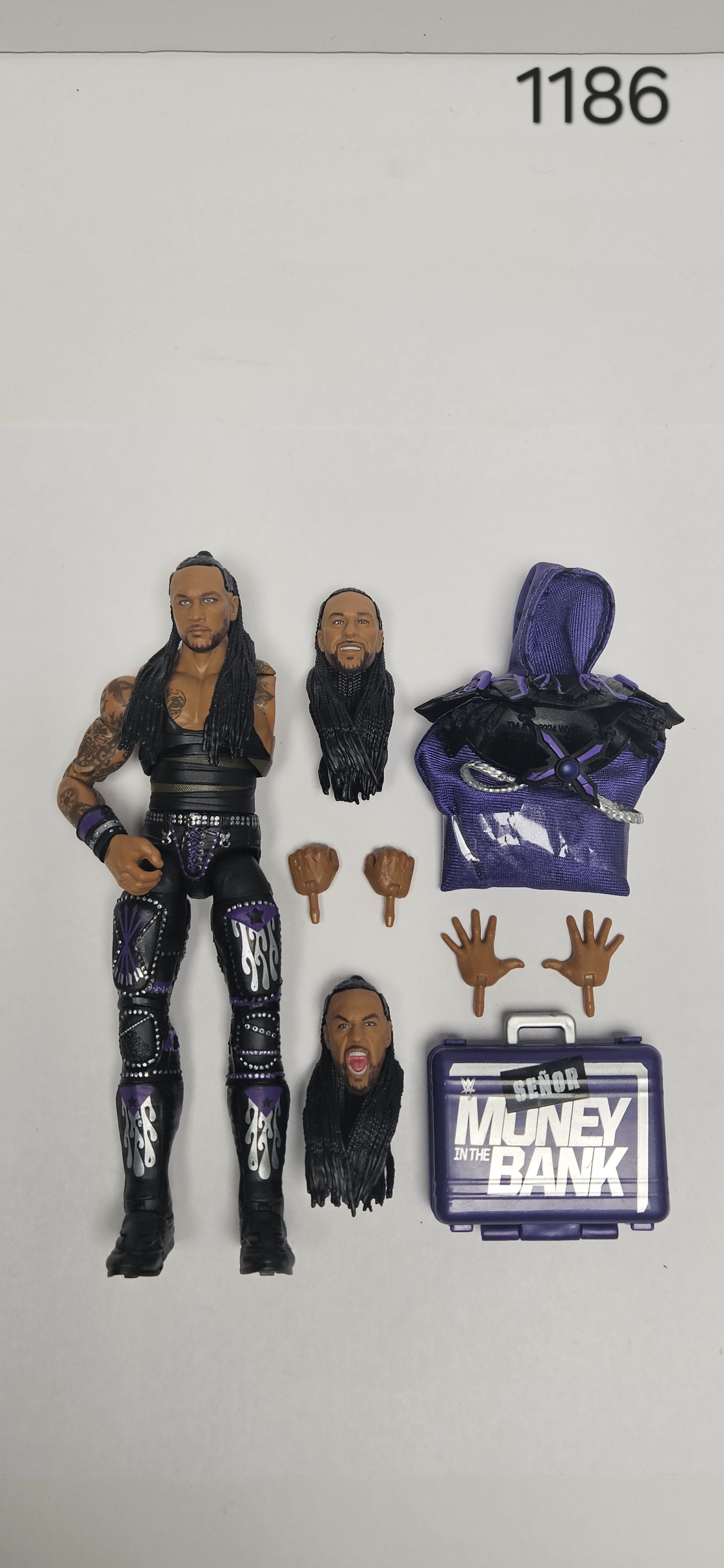 Damian Priest - WWE Ultimate Edition 25 Ringside Exclusive Toy ...